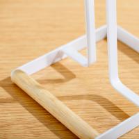 China Kitchen Organiser Kitchen Metal Paper Holder Standing Paper Roll Holder Tissue Paper Holder for sale