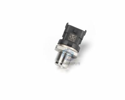 China 0281006364 VA32G6109100 Common Rail Pressure Sensor For SK130-8 for sale