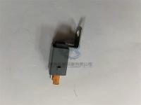 China EN24S00008P1 Electrical Relay For Kobelco SK135SRLC-1E SK210-6E Excavator Spare Parts for sale