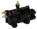 China RVH000095 RVH000055 Air Shock Absorber Rear L322 Valve Block  Without ADS (2006-2009) for sale