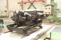 China Automation Clamping Force Injection Molding 700 Ton Injection Molding Machine for sale