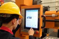 China 450 Ton SGS Stretch Screw Barrel Injection Molding Machine Melting Time Less for sale