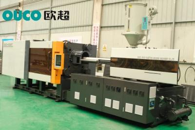 China CE  Bucket Injection Molding Machine 600 Ton Injection Molding Machine for sale