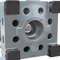 China Ouco 170t Plastic Injection Mold Making High Efficiency for sale