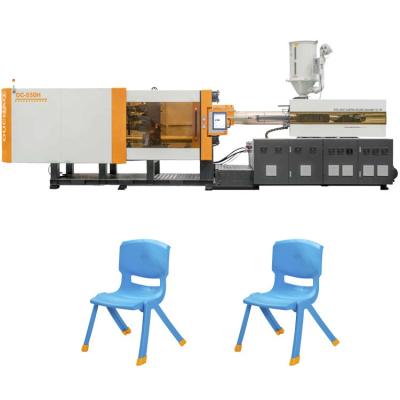 China 550T Horizontal Injection Molding Machine For Manufacturing Plastic Chair for sale