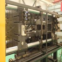 China 480T Injection Molding Machine For Durable Plastic Beer Crates for sale