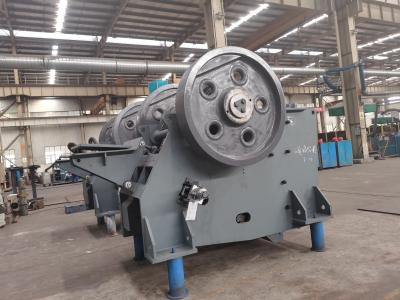 China High Manganese Steel Jaw Cone Crusher with Grease or Oil Lubrication and 364mm Feed Size for Mining and Construction for sale