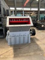 China Industrial Box Crusher with Emergency Stop Overload Protection and 1500mm X 1200mm X 1800mm Dimensions for Heavy-Duty Crushing for sale