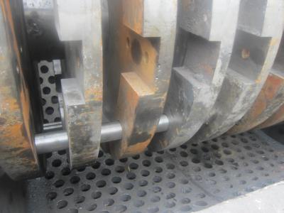 China Impact Crusher with ≤800mm Feeding Size and 35mm Thickness Made of High Manganese Steel for Stable Crushing for sale