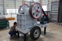 China High Manganese Steel Hammer Head Industrial Crusher with 5 Tons Per Hour Capacity and 300 RPM Crusher Speed for sale