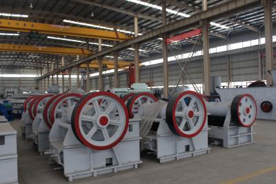 China 380V Box Crusher Jaw Crusher with Emergency Stop and 100 Boxes Per Hour Crushing Capacity for Industrial Use for sale