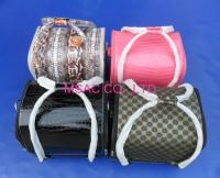 China Leather Beauty Professional Makeup Cases , Zipper Opening Travel Cosmetic Bags for sale
