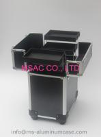China Large Storage Space Aluminium Beauty Case for sale