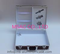 China Aluminium Carry Case With Foam Insert , Big Space Custom Aluminum Briefcase for sale