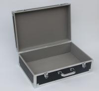 China Large Empty Aluminum Hard Case Lockable Easy Cleaning 520 X 330 X 200mm for sale