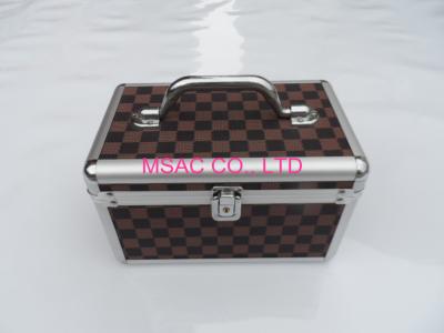 China Waterproof Aluminum Hard Makeup Case , Portable Aluminium Cosmetic Case for sale