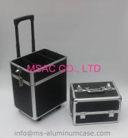 China Black Pro Makeup Case With Two Locks 4mm Thickness MDF And Aluminum Panel for sale
