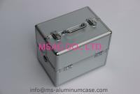 China Silver Aluminium Beauty Makeup Case 290 X 200 X 260mm for sale