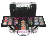 China Multi Color Aluminium Cosmetic Case With Mirror Elegant Outside Surface for sale