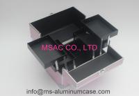 China Big Space Aluminium Lockable Vanity Case , Makeup Travel Box Wear Resistant for sale