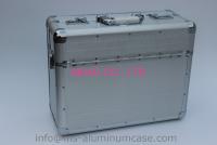 China Big Space Aluminum Attache Case With Two Combination Locks Easy Cleaning for sale