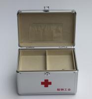 China Doctor Aluminium First Aid Box 240 * 135 * 150mm for sale