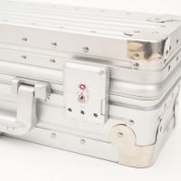 China Slim Silver Molded Custom Made Aluminum Transport Carrying Case for sale