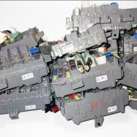 China For C Class W203 Used Replacement Rear SAM Fuse Box Control Module Unit OE 7210011CDE0200 Fenghua Factory Direct Sales for sale