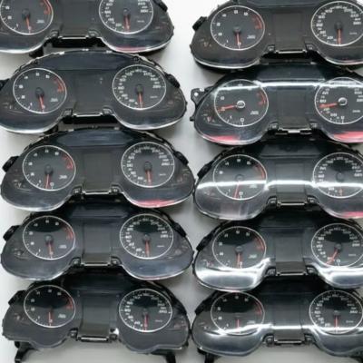 China High Quality Used Fenghua Brand Digital Instrument Cluster OE 7210011CDE0200 47x25x25cm Various Car Models 1 Year Warranty for sale