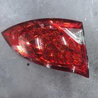 China OE 95563148602 Fenghua High Quality Genuine Used for Cayenne Tail Light Red Lens 1 Year Warranty 12V 3000 Lm Fast Shipment for sale