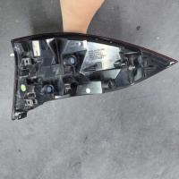 China OE 95563148602 Fenghua High Quality Genuine Used for Cayenne Tail Light Red Lens 1 Year Warranty 12V 3000 Lm Fast Shipment for sale