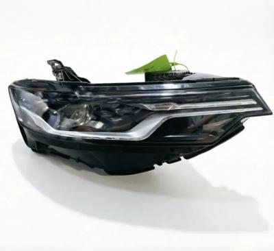 China OE85058320 6000K 12V LED Headlight Assembly for XT6 2020-2025 Left Driver Side Original Used OEM Quality for sale