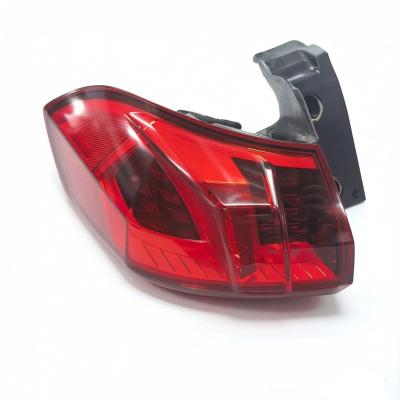 China OE 4133200XKZ16A For WEY VV5 Red Rear Combination Tail Light, Genuine Used Dismantled Auto Lamp, Direct Installation for sale