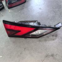 China OE 26555-6LB5A High Quality Used Red Lens Tail Light Assembly 2020-2024 for Sentra Sylphy B18 Factory Direct Wholesale for sale