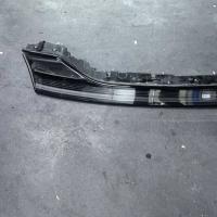 China SU7 Mid-section Taillight Assembly Original Used Part 95% New Fenghua Brand Universal Fitment 1 Year Warranty for Replace/repair for sale