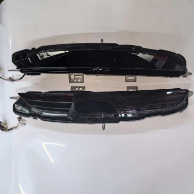China Range Rover Vogue Taillight Genuine Used Fenghua Brand PE Material OE 7210011CDE0200 1 Year Warranty Factory Direct Sale Bulk for sale