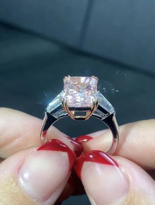 China 5.7ct Lab Grown Pink Cushion Cut Diamond Engagement Ring IGI Certified VS2 for sale