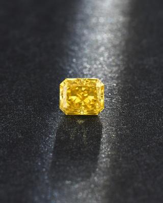 China IGI Certified 1-1.99CT Radiant Cut Lab Grown Yellow Diamond VVS-VS Clarity Excellent Cut for sale