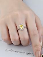 China 1ct Oval Cut Lab Grown Diamond Ring - IGI Certified Yellow VS2-VVS1 Clarity CVD Diamond Jewelry for sale