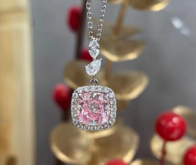 China 1.63ct Pink Cushion Cut Laboratory Diamond Necklace 18k White Gold with IGI Certification for sale