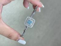 China 1.20ct Lab Grown Blue Diamond Bracelet with Princess Cut in 18k White Gold - IGI Certified VVS2 Clarity for sale