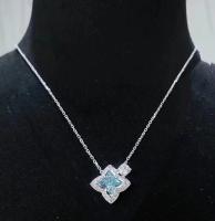 China Blue Lily Cut Lab Grown Diamond Pendant 1.17ct Four Leaf Clover IGI Certified VS1 Clarity Excellent Cut for sale