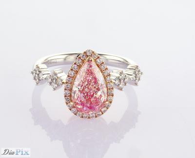 China 1.99ct Pear Cut Fancy Pink Lab Grown Diamond Halo Ring IGI Certified VS1 Clarity for sale