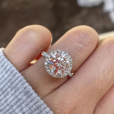 China 18K Gold DEF VS Lab Grown Diamond Ring with IGI Certification - 3 Day Delivery & Custom Jewelry Options for sale