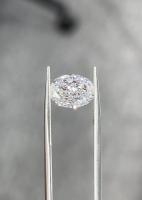 China Oval Lab Grown Diamond 3 Carat CVD F Color VVS2 IGI Certified No Bow Tie Loose Diamond for sale