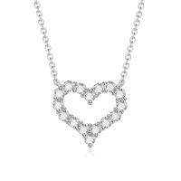 China 18k Gold Heart Shape Lab-Grown Diamond Pendant 0.5ct+ with NGTC Certificate and 10.0 Mohs Hardness for sale
