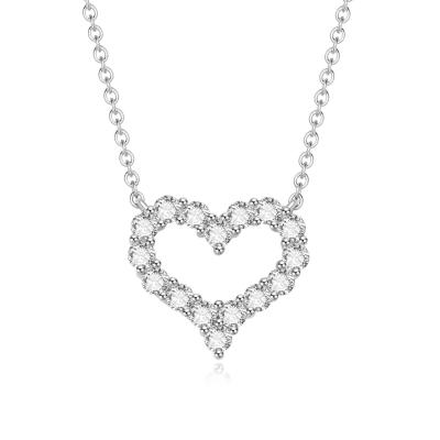 China 18k Gold Heart Shape Lab-Grown Diamond Pendant 0.5ct+ with NGTC Certificate and 10.0 Mohs Hardness for sale