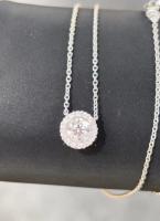 China IGI Certified Round Lab Diamond Pendant Necklace with Halo Setting - DEF Color VS1-VVS1 Clarity for sale