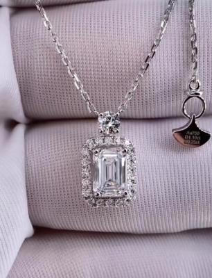 China Emerald Cut Lab Created Diamond Pendant Necklace - IGI Certified E Color VS1 Clarity Excellent Cut Jewelry for sale