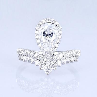 China 18k Gold Pear Shape Lab Grown Diamond Ring 1.17ct VVS Clarity HPHT Luxury Princess Design for sale